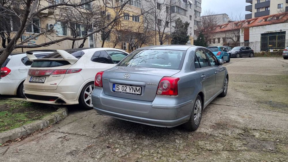 Vand Toyota Avensis 2007 Iasi • OLX.ro
