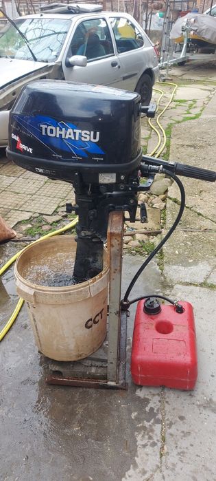 Продавам извънбордов двигател за лодка Tohatsu MFS6BS 6 к.с. къс ботуш гр. Севлиево • OLX.bg