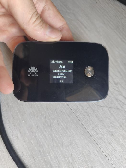 Router Wi-fi Huawei E5786 4G+ LTE Cat 6 Portabil Hotspot Dual Band ...