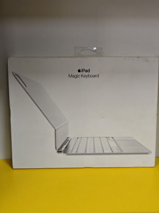 Tastatura Apple Magic Keyboard 11' M4 Craiova • OLX.ro