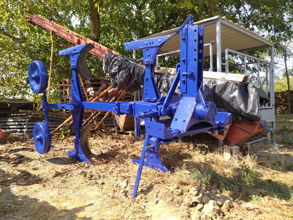 Plug reversibil marca Frost Salsig • OLX.ro