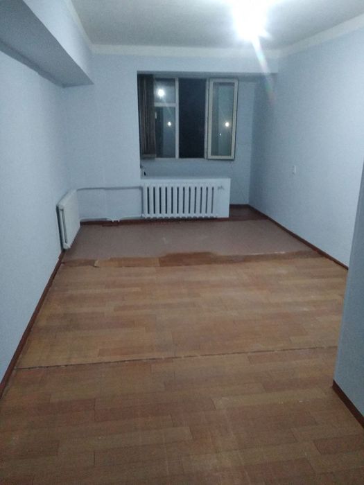 Викуп Корасу 6 кв 1 комната 4 этаж 4 этажка бивший опшежит газ балконе ...