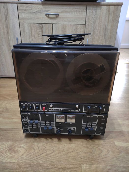 Magnetofon Tesla B115 + Boxe Magnetofon Tento Resita • OLX.ro