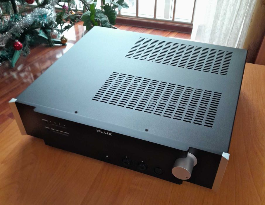 Усилитель для наушников Flux Lab Acoustics Volot - Усилители / ресиверы ...