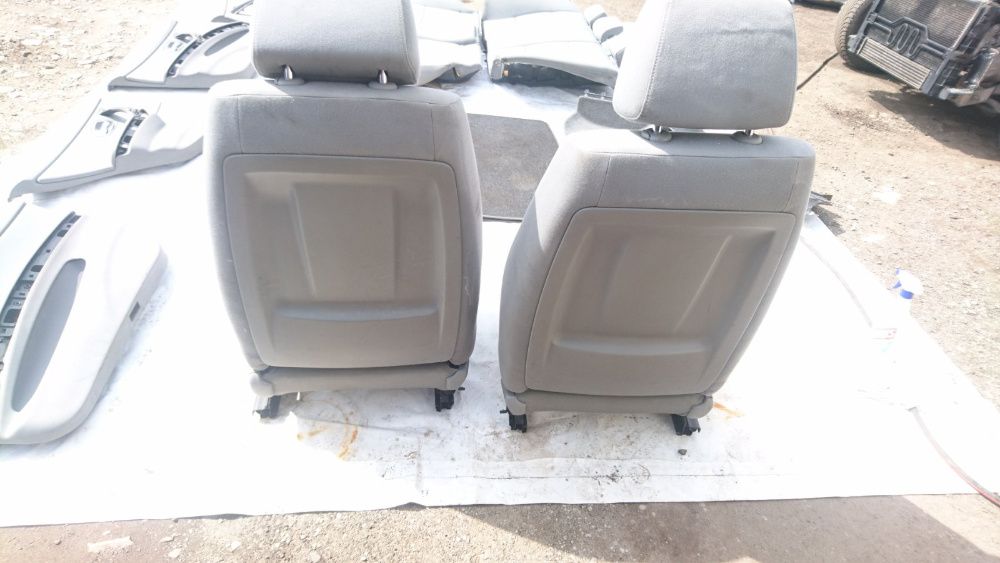 Салон за БМВ е90 - Bmw e90 седан гр. Долна баня • OLX.bg