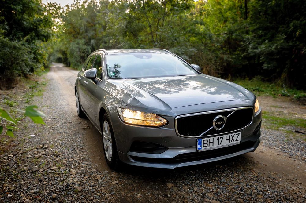 Volvo V90 D4 Automat, 2.0 TDI , 190 CP. EGR nou.Pret FIX! Arad • OLX.ro