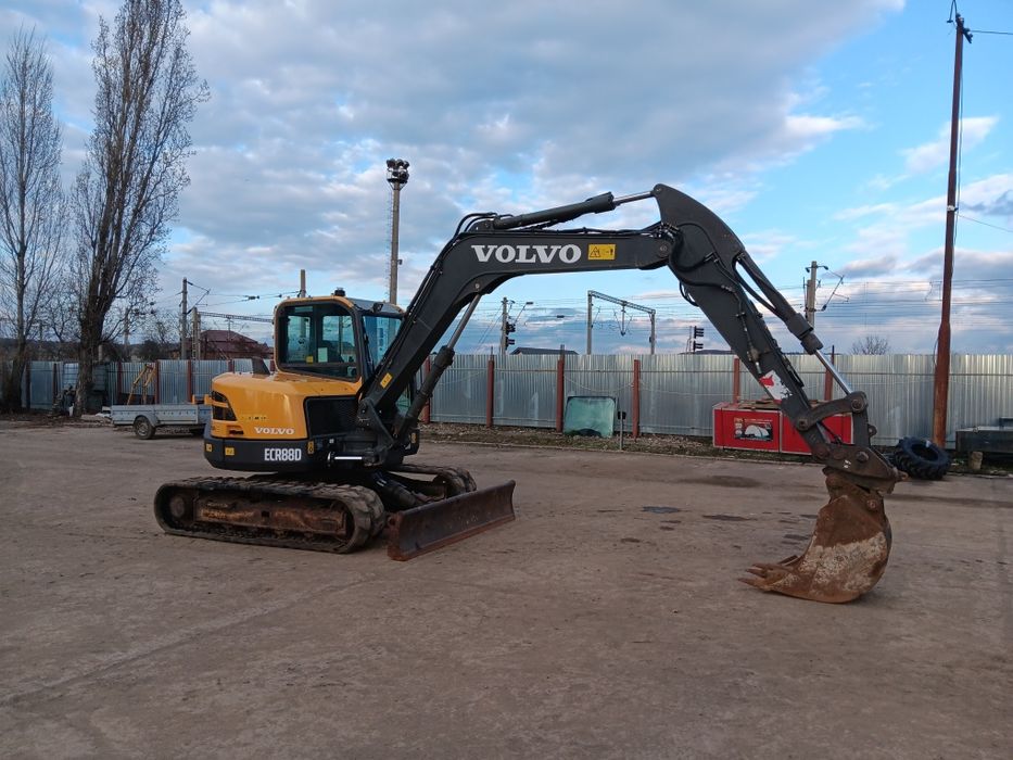 Vând excavator volvo ECR 88 D Campia Turzii • OLX.ro