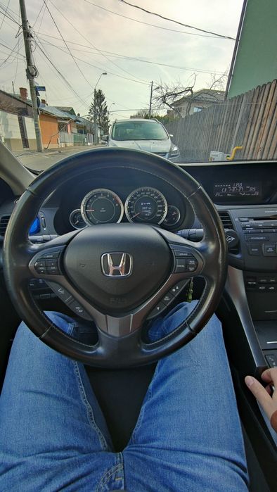 Honda Accord România 2015 Ploiesti • OLX.ro