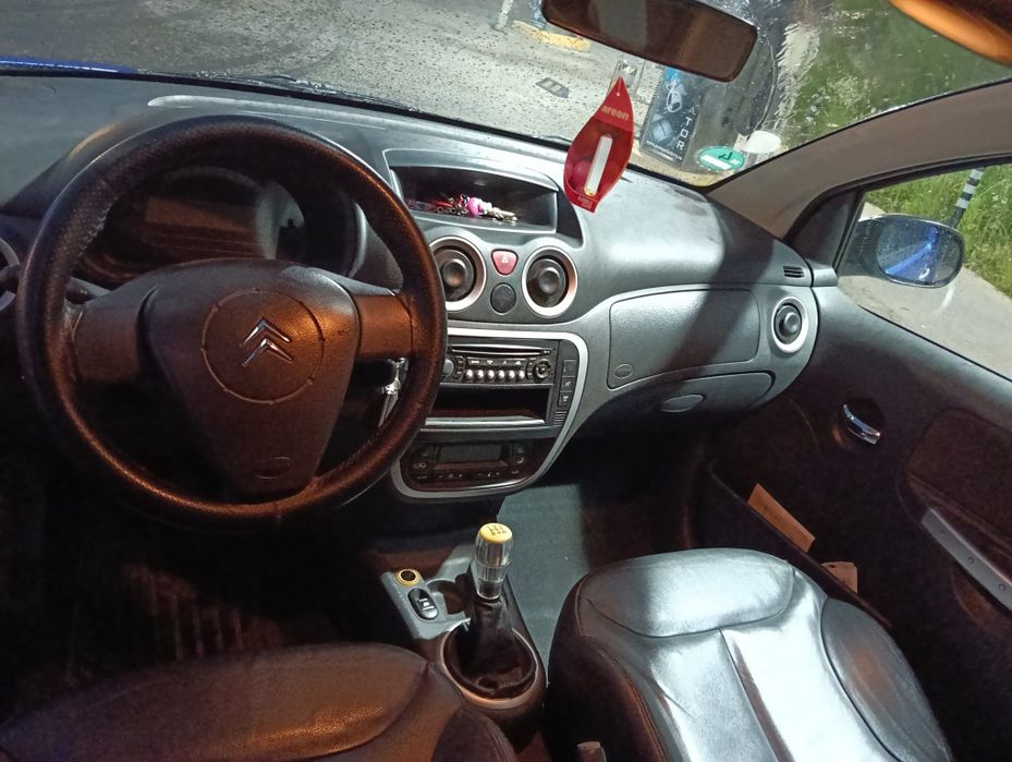 Vand Citroen C2 1.4 benzina Valea Lupului • OLX.ro