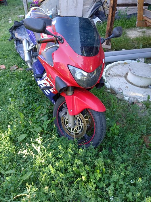 Vand/schimb Honda cbr 600 F4 Sfantu Gheorghe • OLX.ro