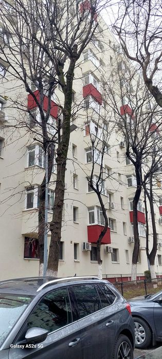 Ap.2 camere bloc anvelopat str.Luica Bucuresti Sectorul 4 • OLX.ro