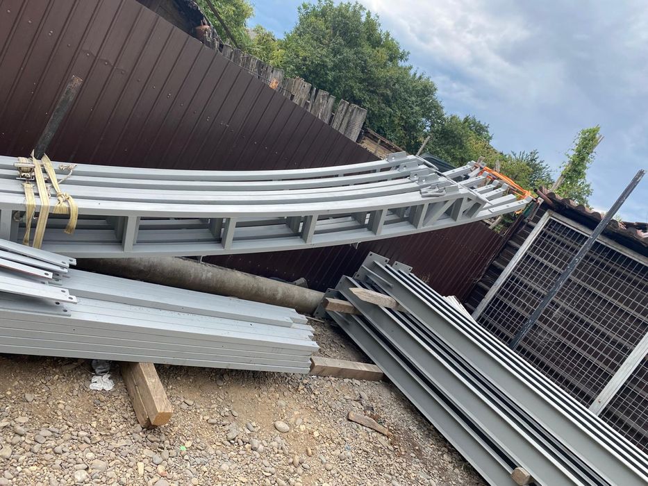 Vand hala metalica inclusiv acoperis lamiera ,bitum si aluminiu ...