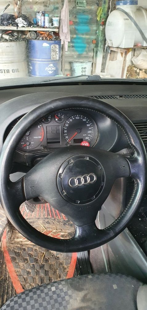 Ауди а3 8л - 1.8 турбо на части с. Сипей • OLX.bg