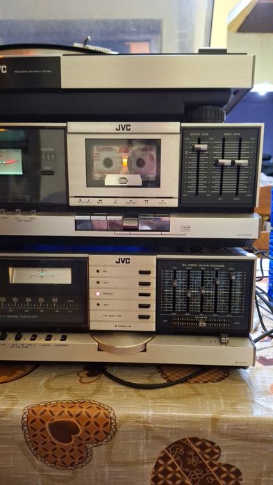 Set audio Jvc vintage.raritate. Ploiesti • OLX.ro