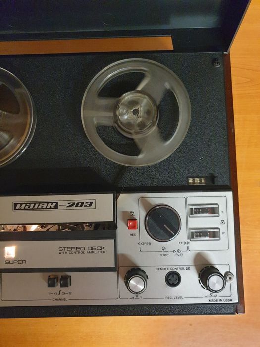 Magnetofon rusesc majak Bucuresti Sectorul 3 • OLX.ro