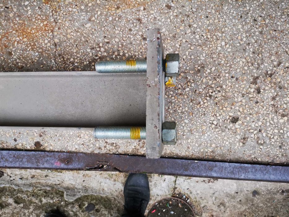 Suporti metalici stalpi pentru Hala, Garaj- 199 lei bucata. Constanta ...