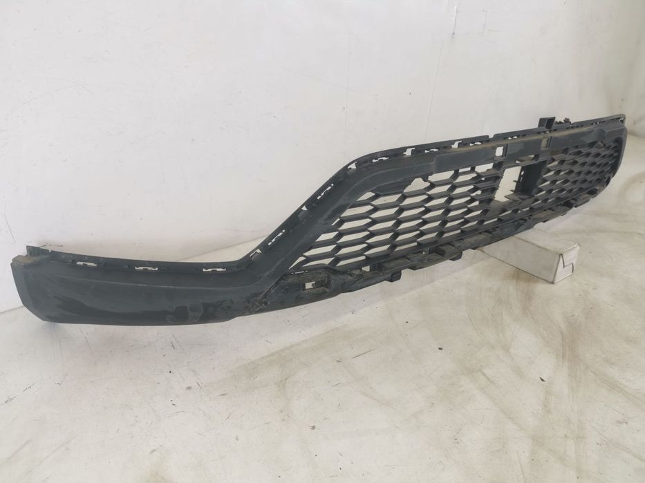 Grila Inferioara Bara Fata Dacia Sandero Stepway generatia 3 2020 202 Bucuresti Sectorul 6 • OLX.ro