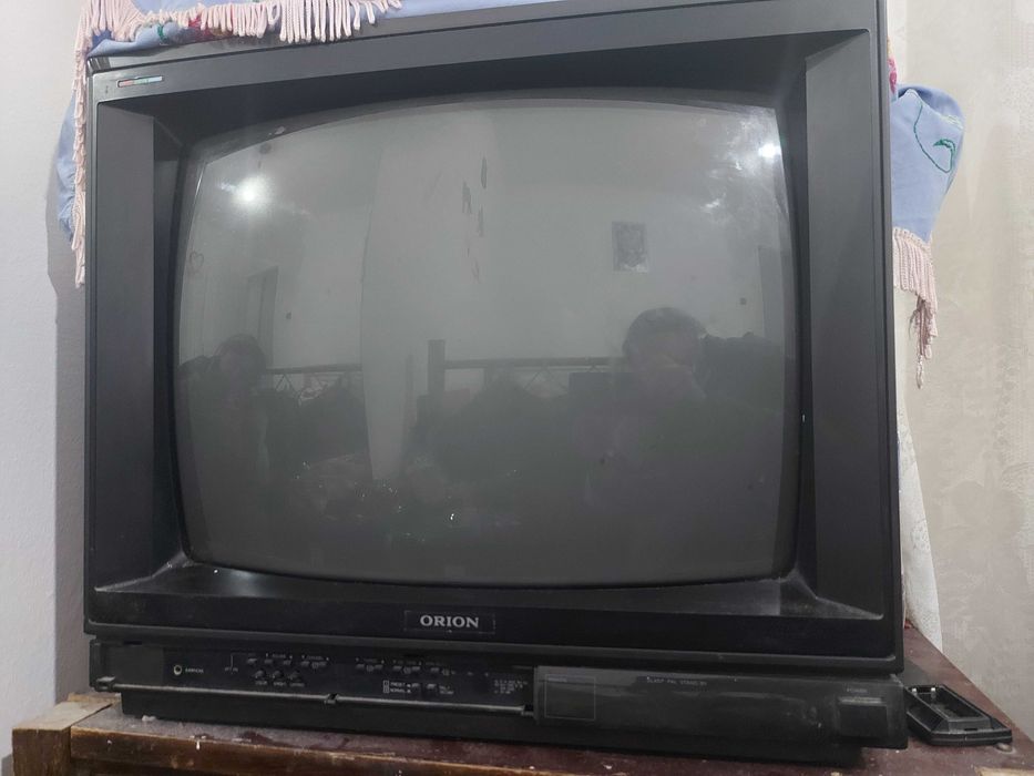 Televizor orion cu telecomanda Bacau • OLX.ro