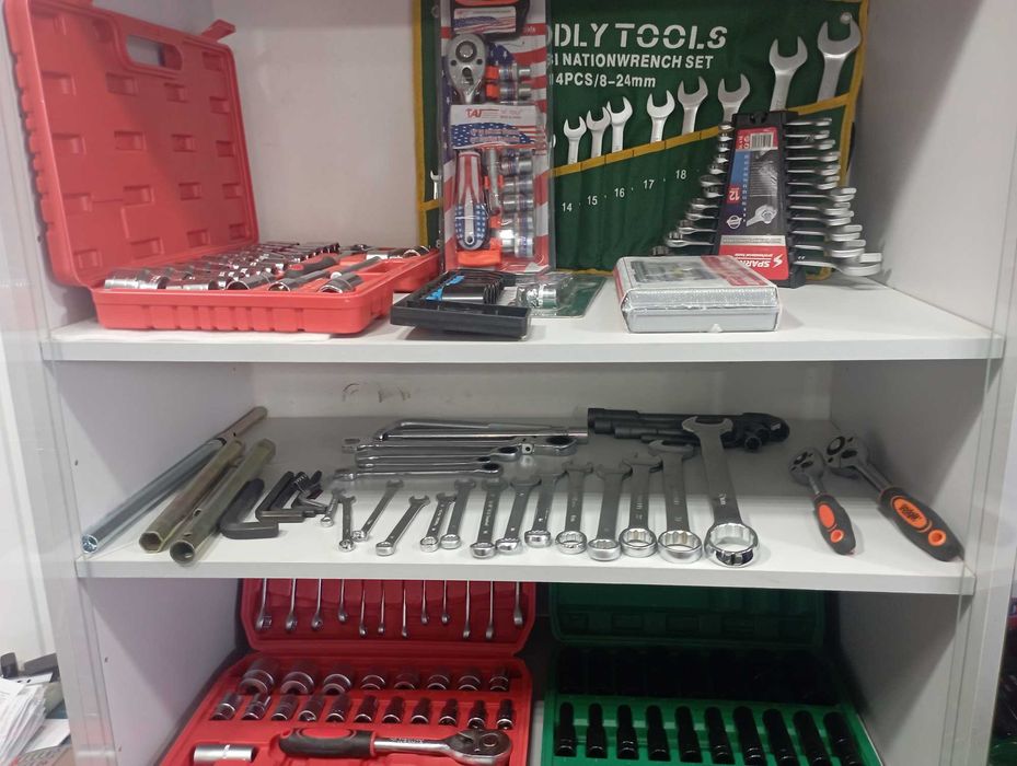 Автоаксессуары, автохимия, аксессуары для авто, автозапчасти, автосвет ...