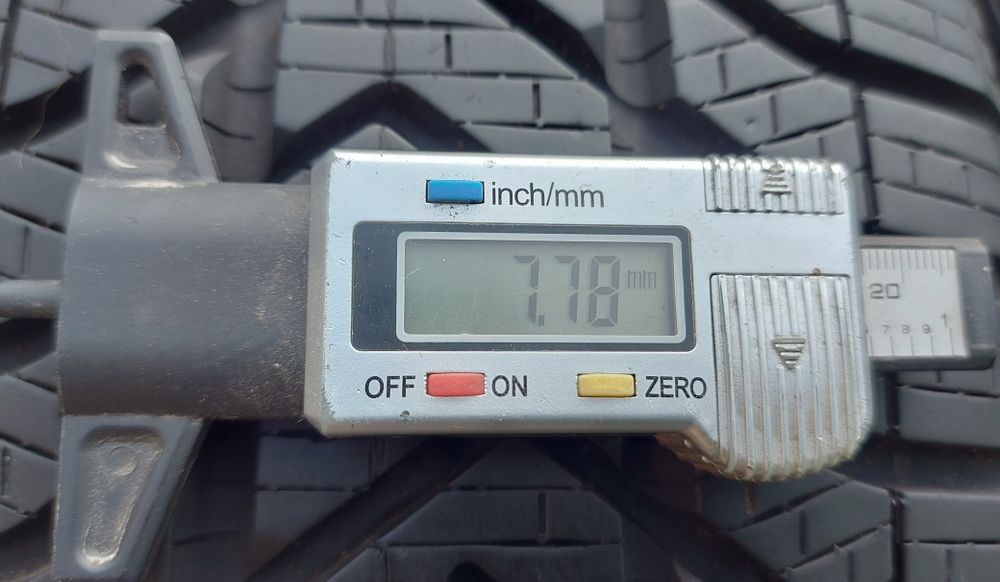 Set 2buc 195/55 R17 92H XL Pirelli Snow Cotrol Winter 210 *BMW M+S iar ...