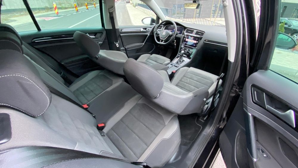 Vand VW Golf R-LINE 2020 2.0tdi 150cp automat bord virtual Led Alcanta ...
