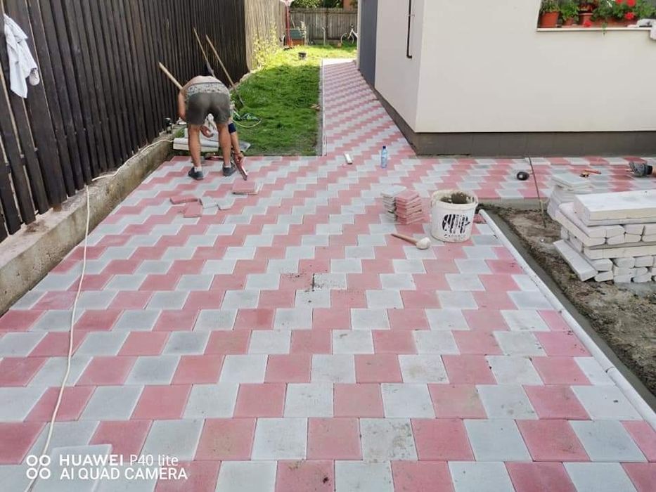 Fabricam pavaje si pavele model striat 20x20 - Cod 07 Bucuresti ...