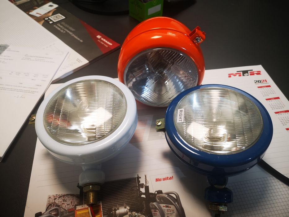 Far faruri stinga dreapta tractor utilaje agricole buldo excavatoare t ...