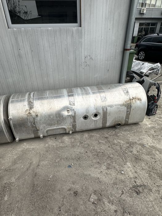 Резервоари Различни размери гр Бургас Изгрев • Olx Bg