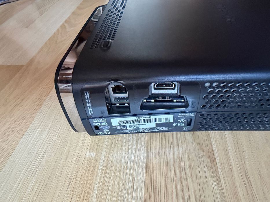 Xbox 360 cu hard disk 120Gb Bucuresti Sectorul 2 • OLX.ro