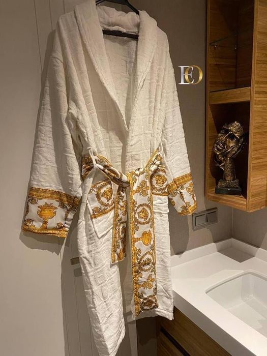 Halat versace dama&barbat Bucuresti Sectorul 1 • OLX.ro