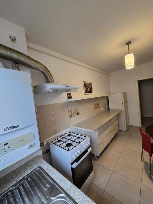 Garsoniera de inchiriat cu gradina si parcare Avantgarden Bartolomeu ...