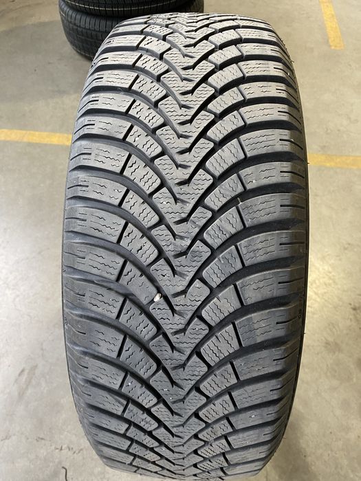 Cauciucuri iarna 215/60/R16H Falken Eurovinter HS01 Drumul Carului • OLX.ro