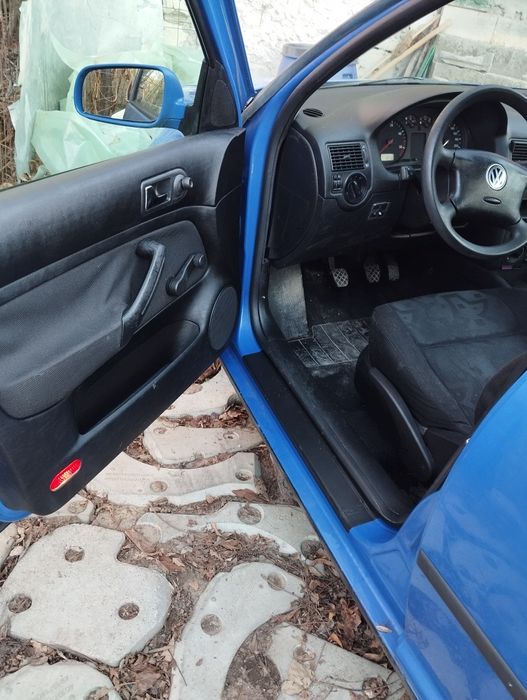 Golf IV 1,9 ALH , adus acum 1700 euro. Poiana Mierlei • OLX.ro