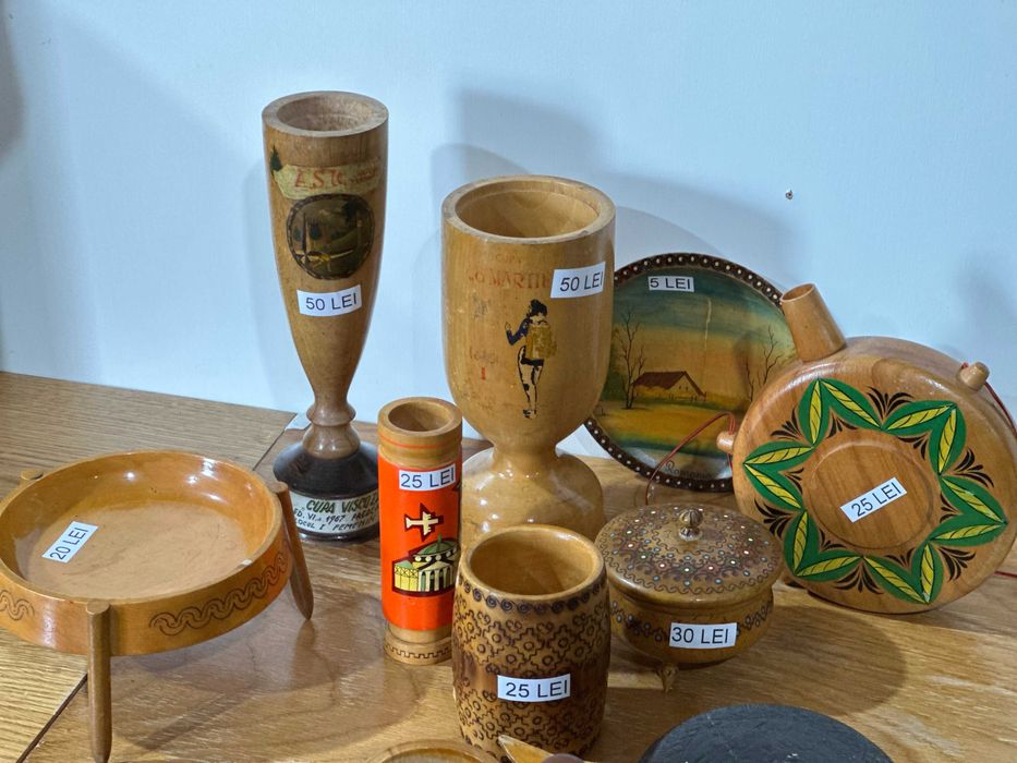 Obiecte decorative din alama si lemn; Decoratiuni vintage Bucuresti ...