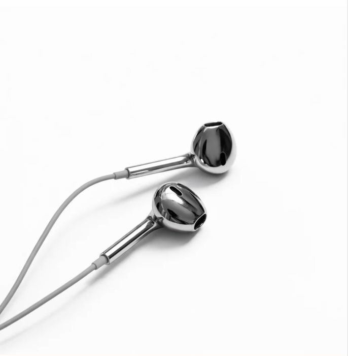 Căști chrome cu fir USB-C stil Apple Bucuresti Sectorul 3 • OLX.ro