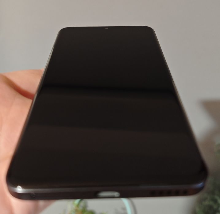 Telefon Smart Honor 200 deblocat Lotrioara • OLX.ro