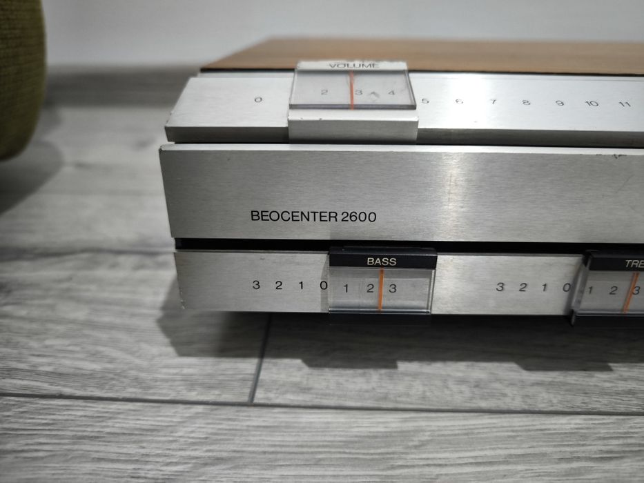 Bang Olufsen Beocenter 2600 Chisineu-Cris • OLX.ro