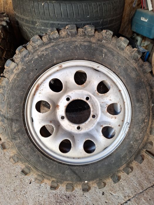 Jante tabla cu anvelope off road Vitara Drobeta-Turnu Severin • OLX.ro