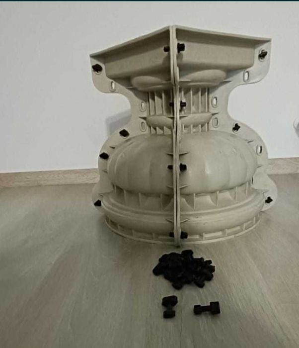 Matrita Ghivece Flori Gradina Dej • OLX.ro