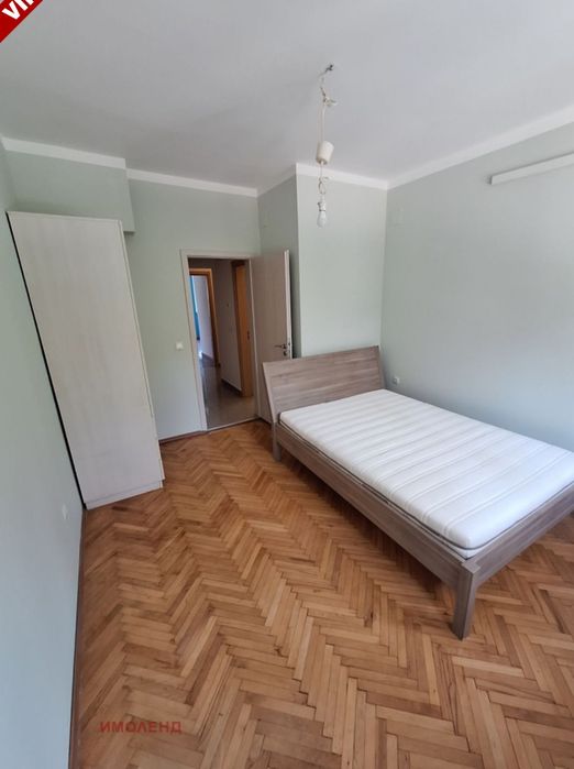 Легло с матрак 140/200 гр. София Оборище • OLX.bg