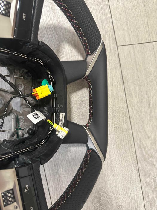 Volan Sport Citroen DS 7 Crossback / DS 8 / DS 9 Nou Piele Perforata ...