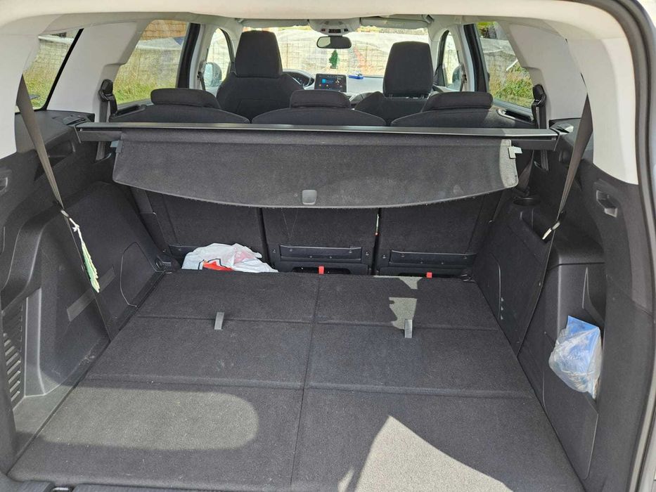 Vând Peugeot 5008 An 2017 1.9 TDI 150 CP, 7 locuri Cluj-Napoca • OLX.ro