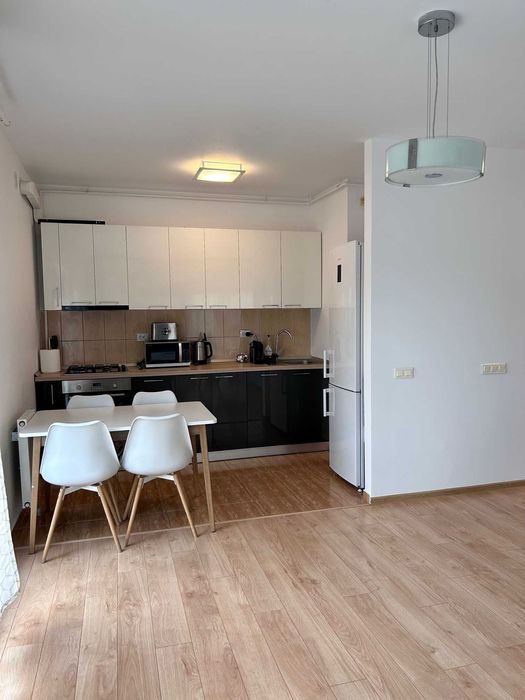 Inchiriere 2 camere Rasarit de Soare, loc de parcare privat Bucuresti ...