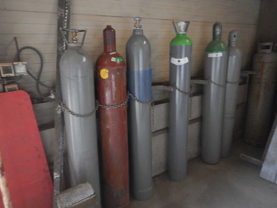Butelie CO2 / Butelie-Tub dioxid de carbon Comarnic • OLX.ro