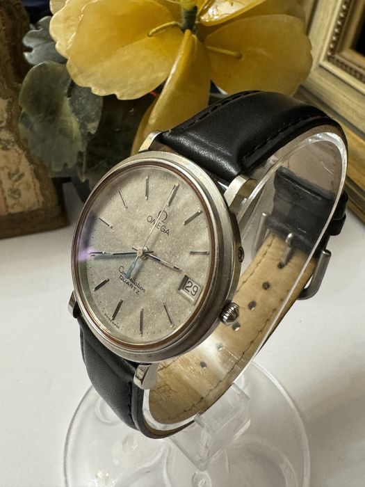 Ceas Omega Constellation 1332. Rar. Sparkle dial Pitesti • OLX.ro