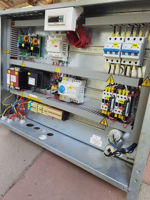 Tablou automatizare industrial Carel,Lovato Deva • OLX.ro