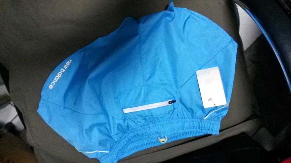 Echipament tenis Wilson Deva • OLX.ro