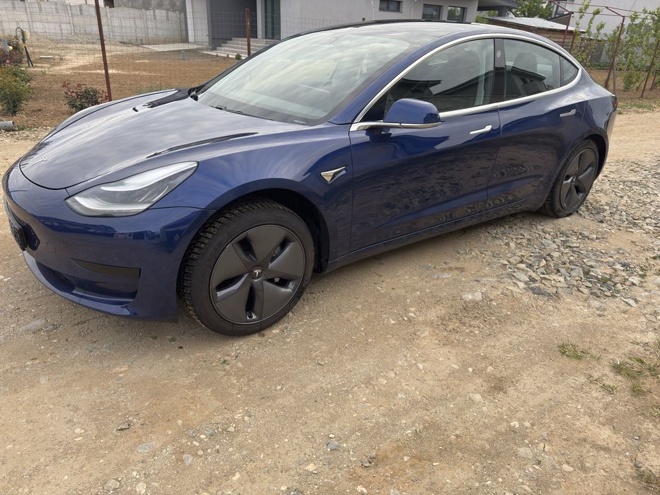 Tesla Model 3 STR+ Craiova • OLX.ro