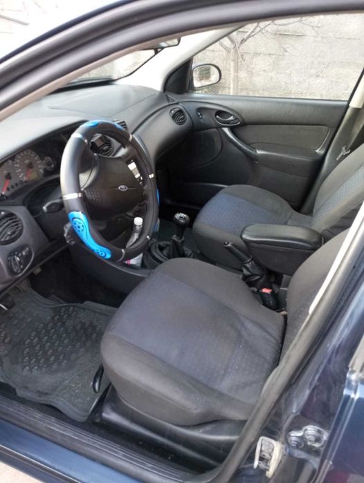 Ford focus 2004 albastru Ploiesti • OLX.ro