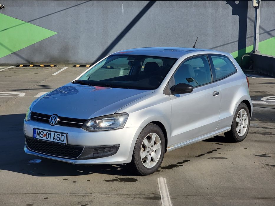 Volkswagen Polo 1.6 disel Iernuteni • OLX.ro